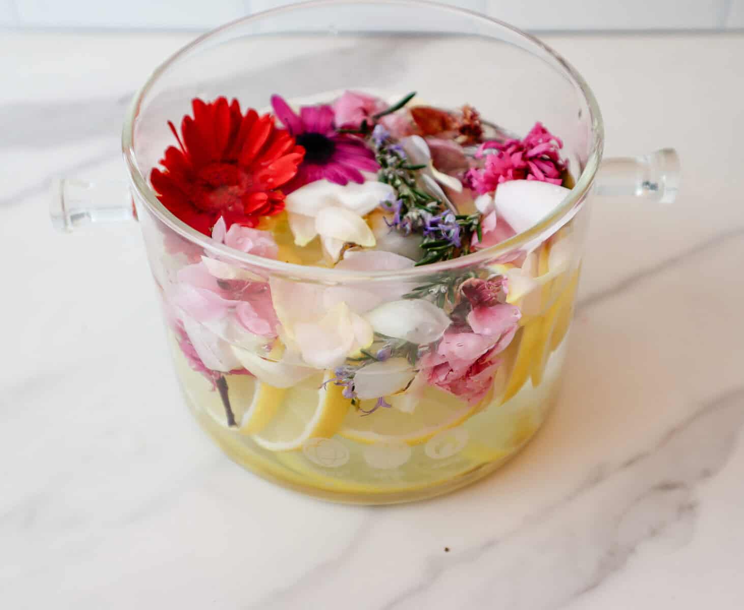 Spring Floral Simmer Pot: A Beautiful Way to Scent Your Home - She ...
