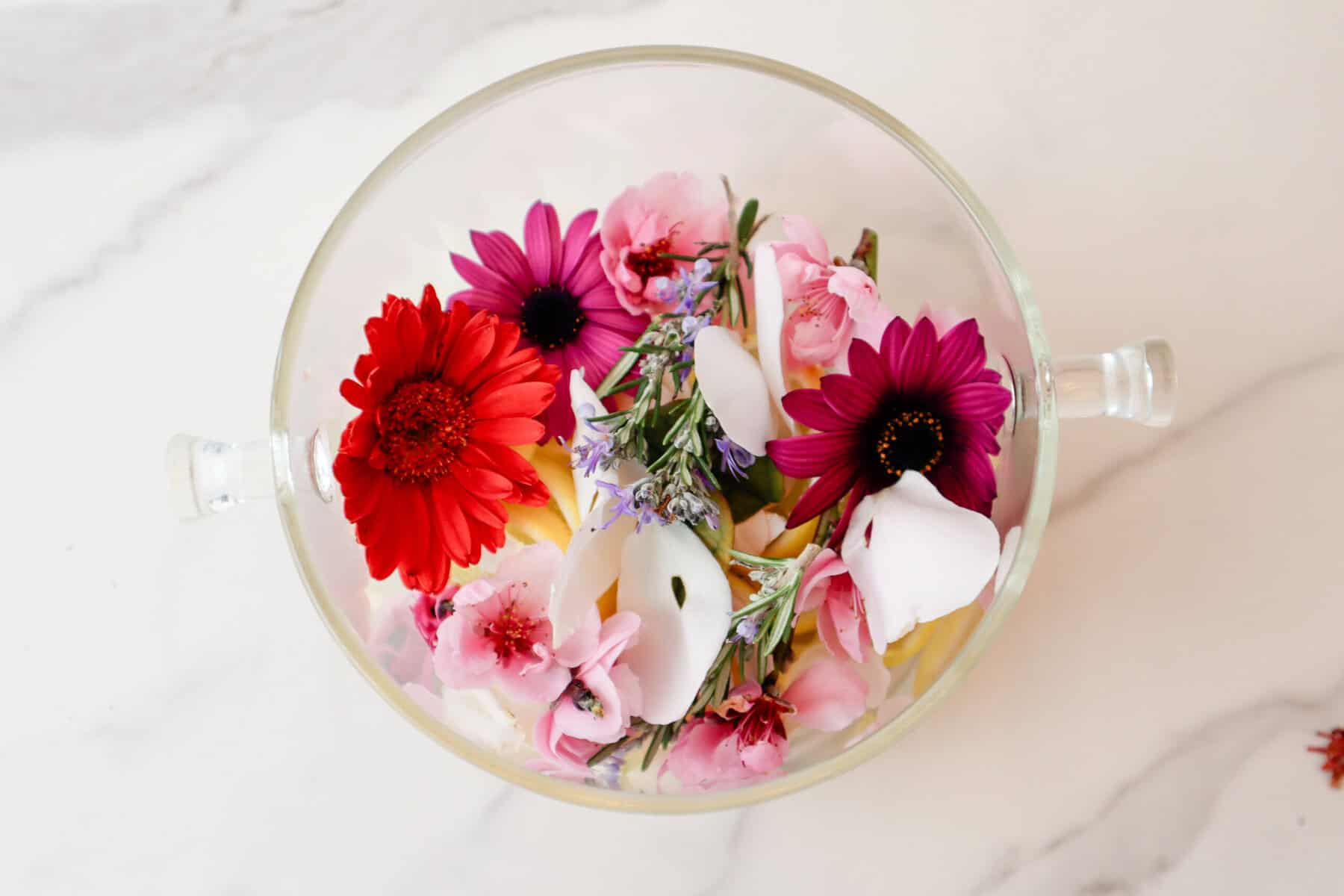 Spring Floral Simmer Pot: A Beautiful Way to Scent Your Home - She ...