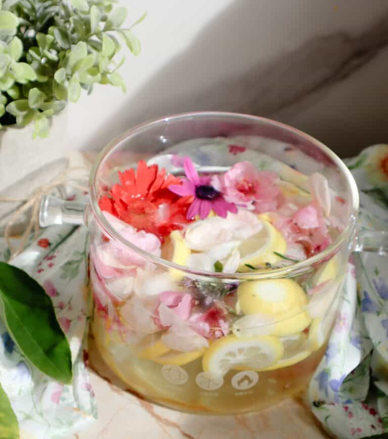 Spring Floral Simmer Pot: A Beautiful Way to Scent Your Home - She ...