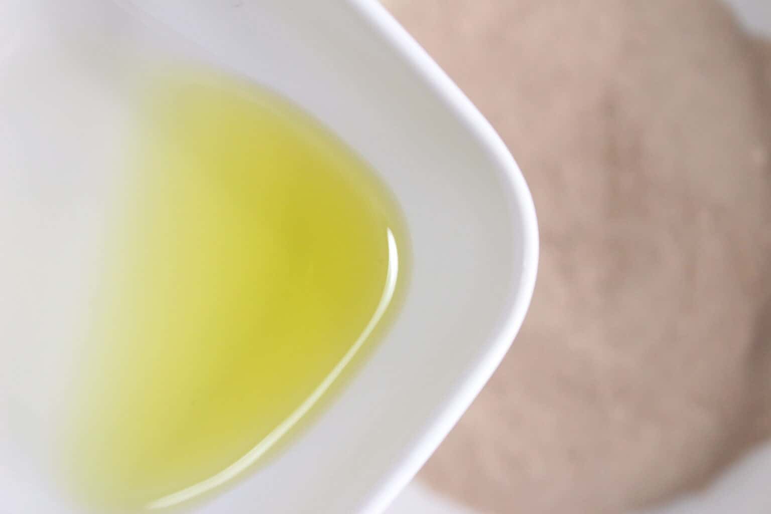 Easy Homemade Calamine Lotion Recipe with Natural Ingredients - She ...