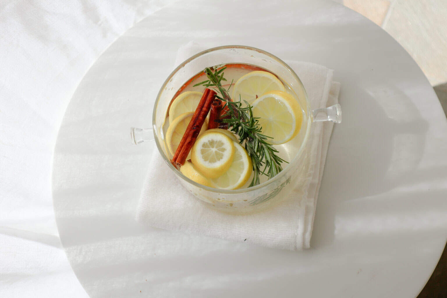 Simple Copycat Williams Sonoma Simmer Pot Recipe You’ll Love - She ...