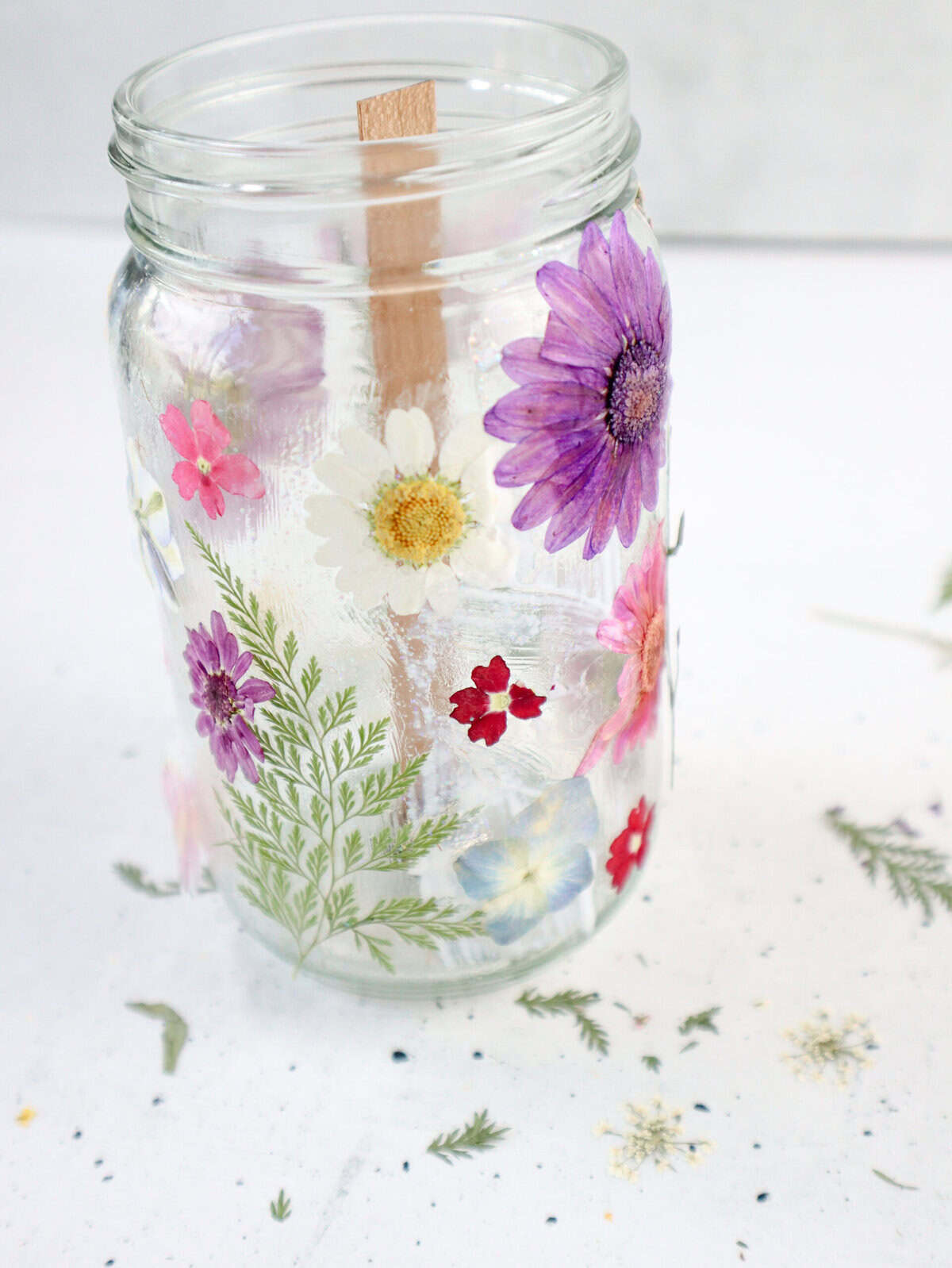 DIY Pressed Dried Flower Candle: The Perfect Handmade Gift - She Needs ...