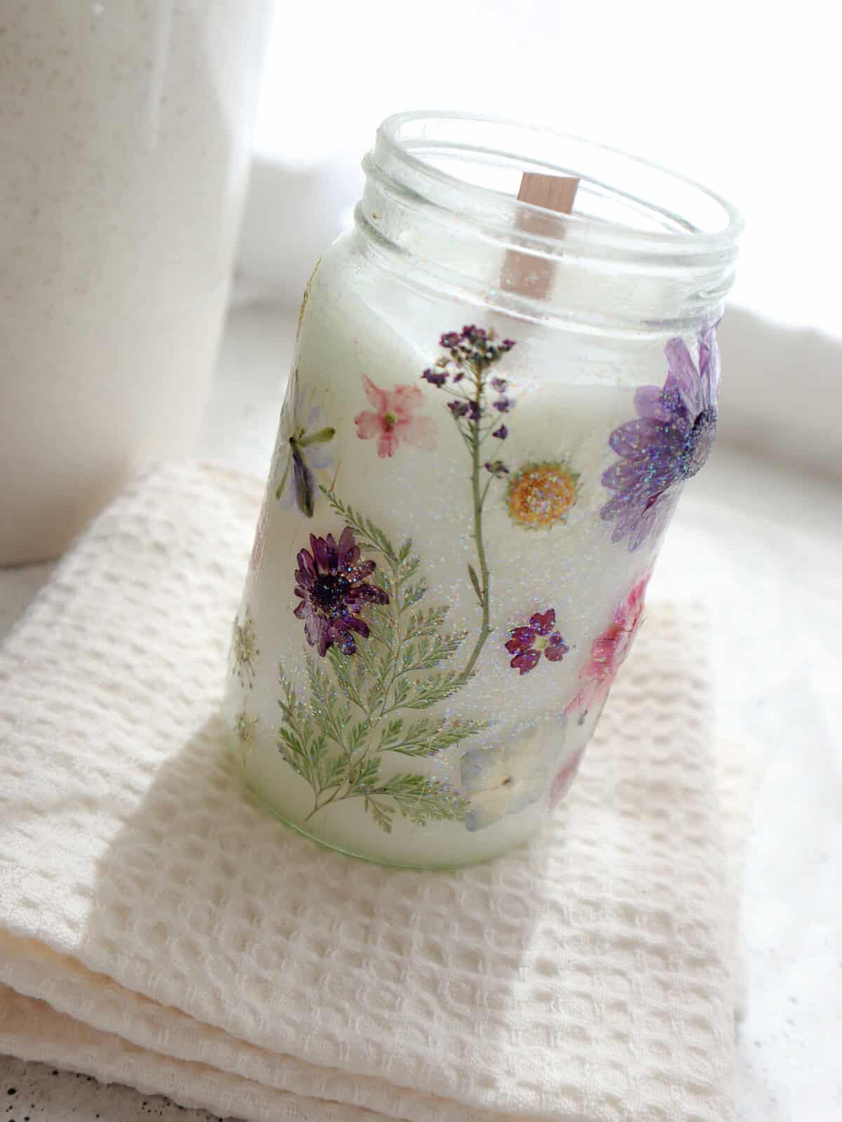 DIY Pressed Dried Flower Candle: The Perfect Handmade Gift - She Needs ...
