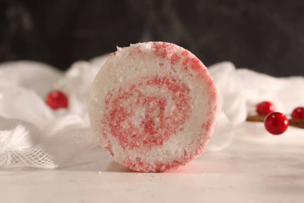 DIY Candy Cane Bath Bombs for the Coziest Christmas Baths - She Needs ...